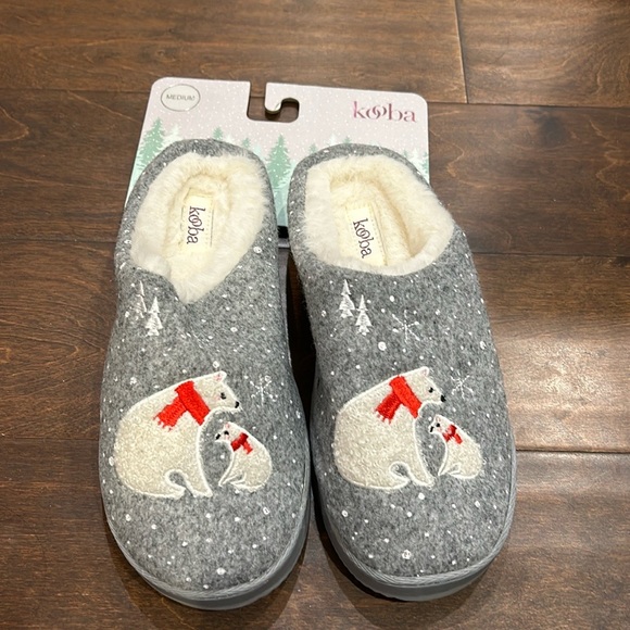 Kooba | Shoes | Kooba Womens Fur Lined Slippers Christmas Mama Baby ...